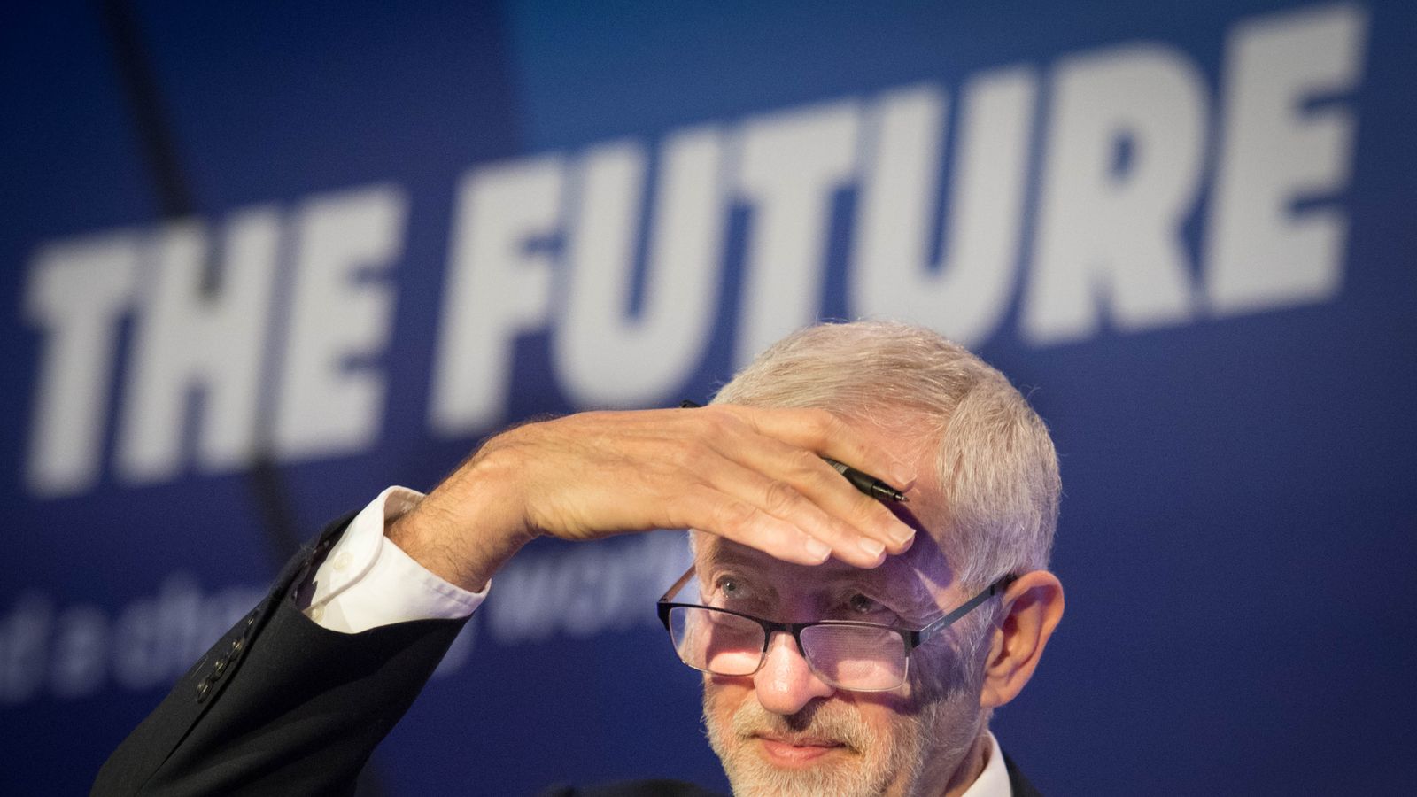 Labour leader Jeremy Corbyn to back Brexit referendum after MPs reject ...