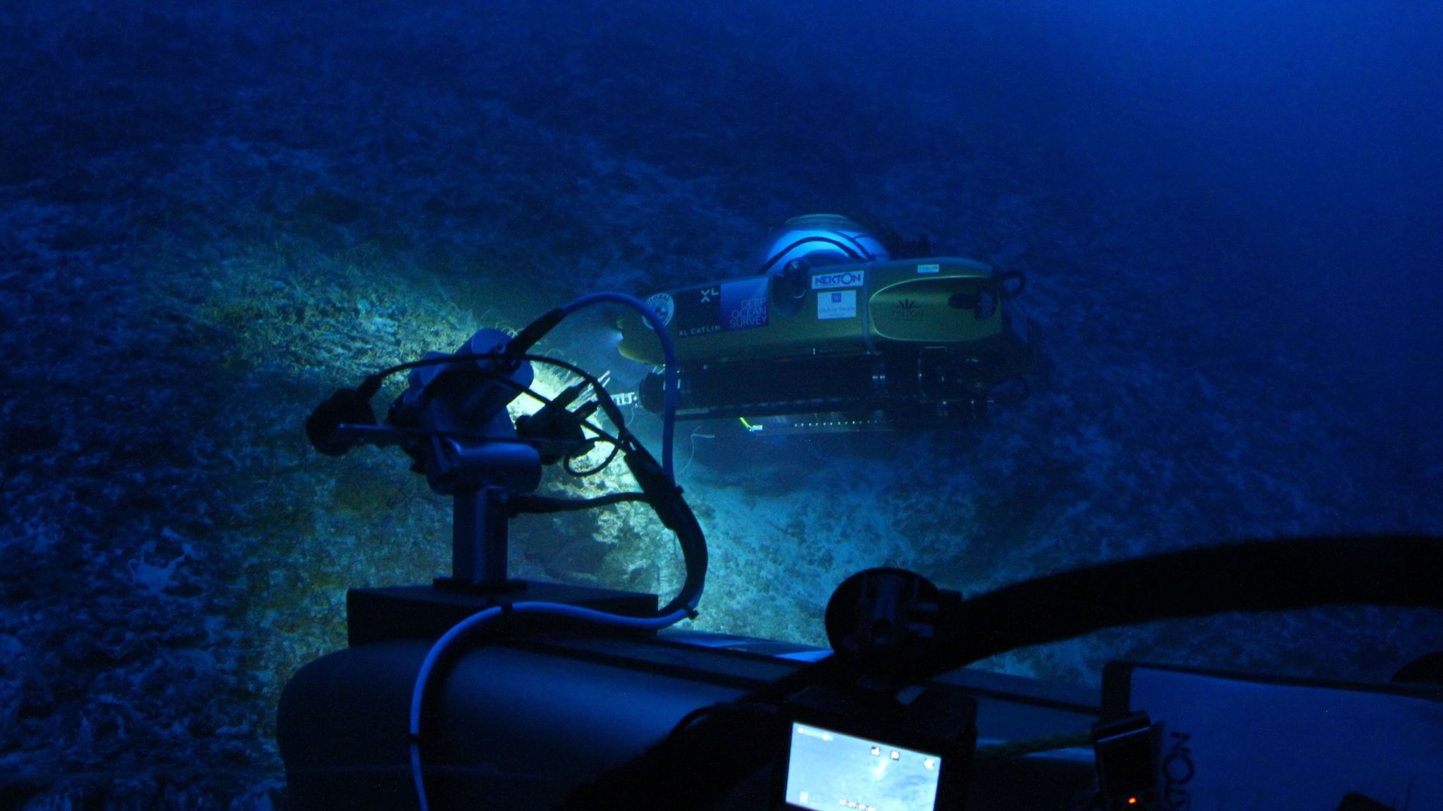 Deep Ocean Live: How the submarines operate | Sky News