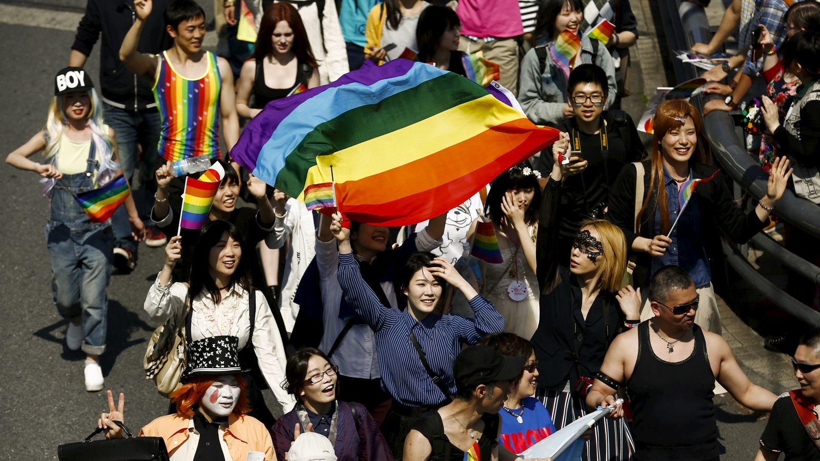 Japan's 'harmful' treatment of transgender people criticised by Human ...