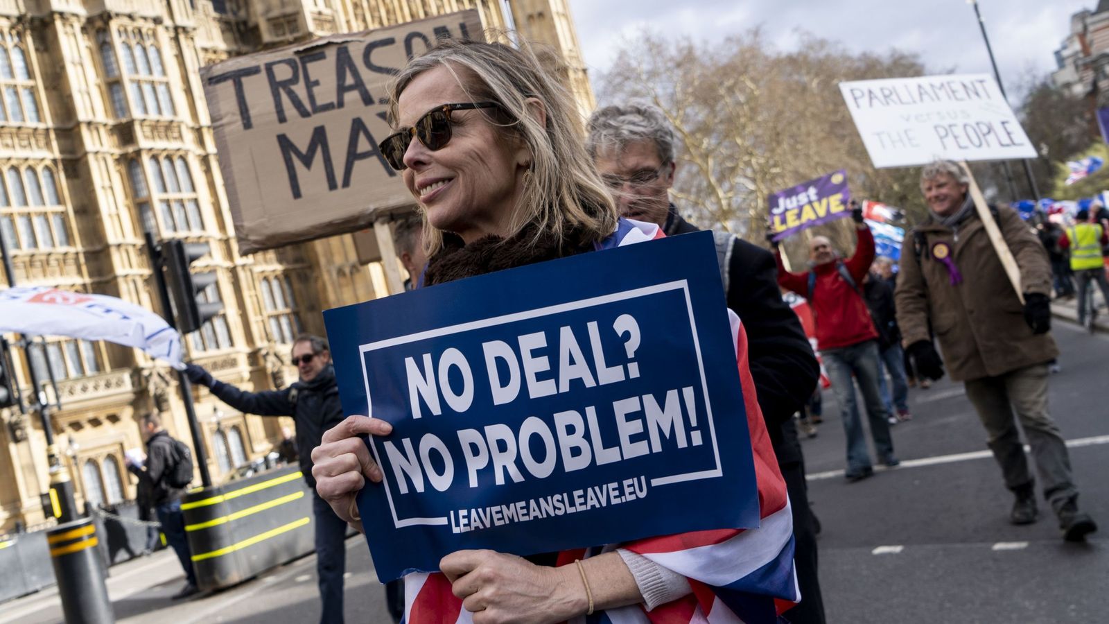 No-deal Brexit planning winds down with 'immediate effect' - Sky ...