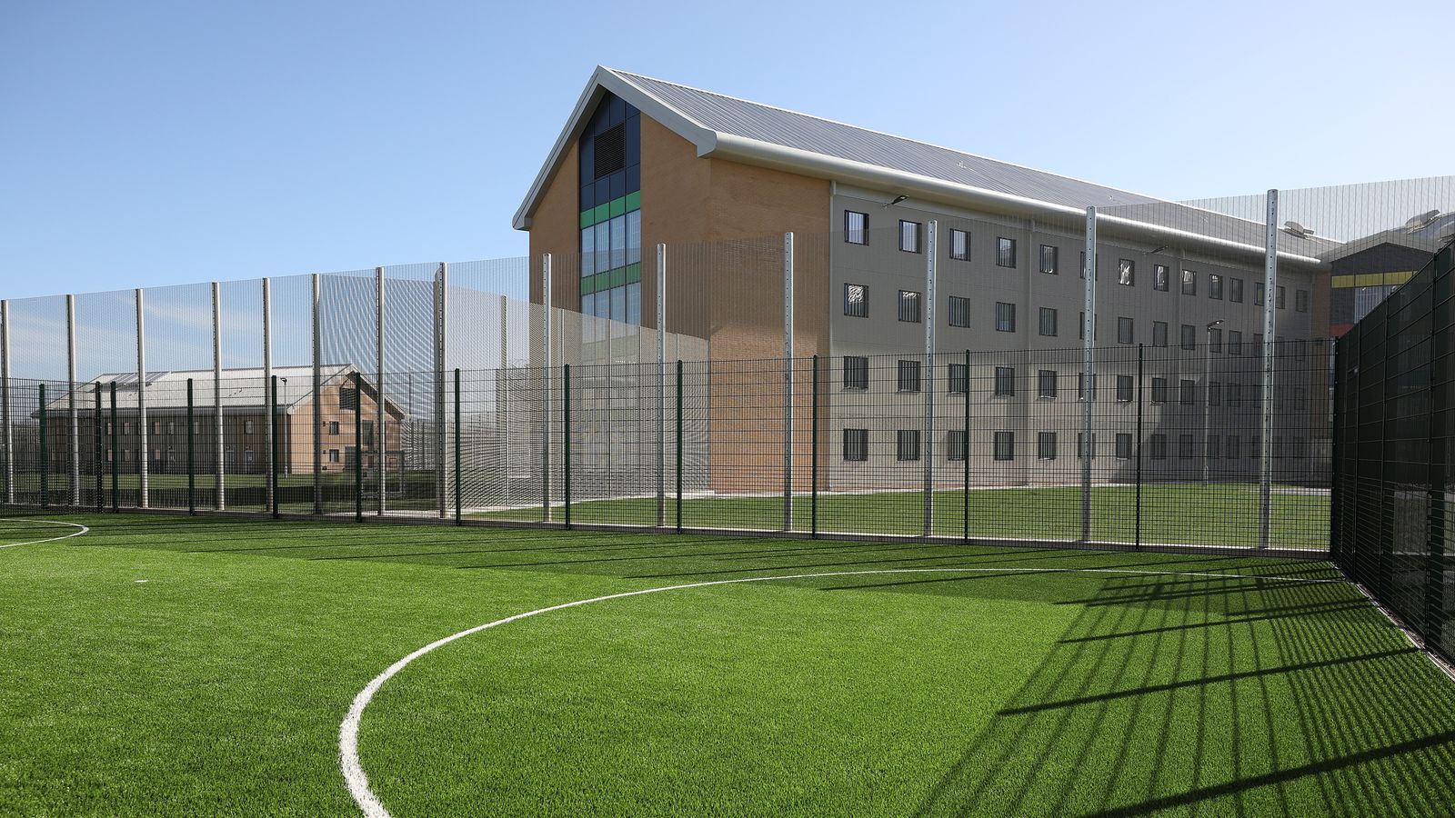 Prisoners at HMP Berwyn can lock and unlock cells to improve privacy ...