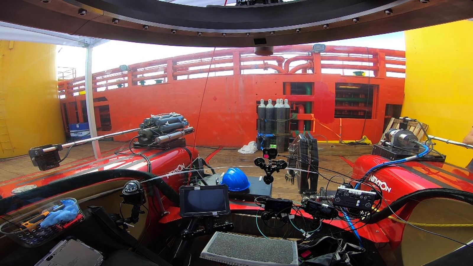 Deep Ocean Live: Subs practice launch for first twilight zone dives ...