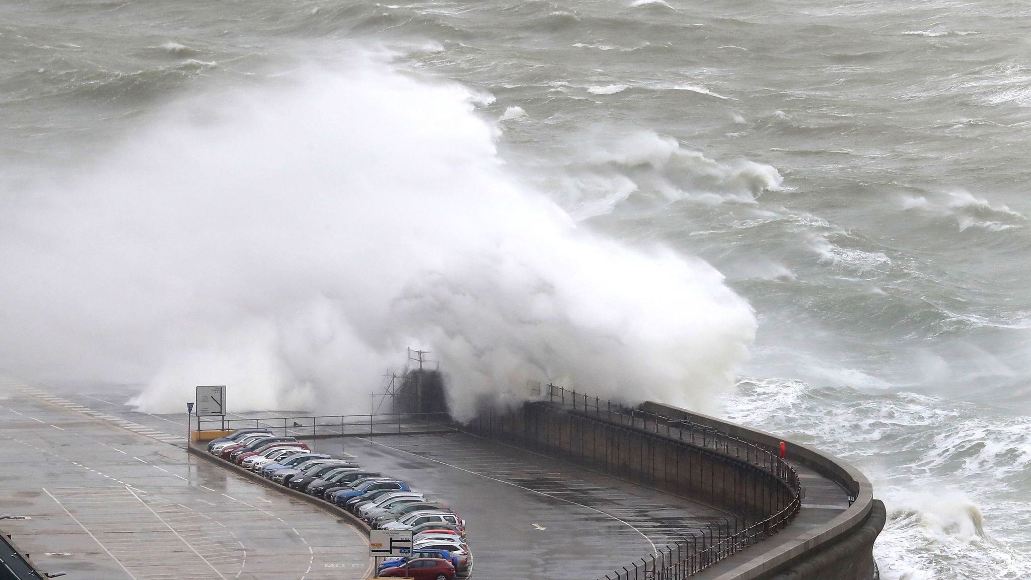 UK weather: Storm Gareth causes travel disruption with 80mph winds and ...