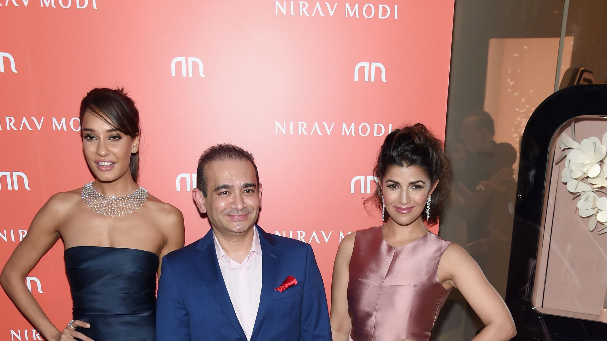 Jeweller Nirav Modi to the stars arrested over alleged bank fraud | UK ...