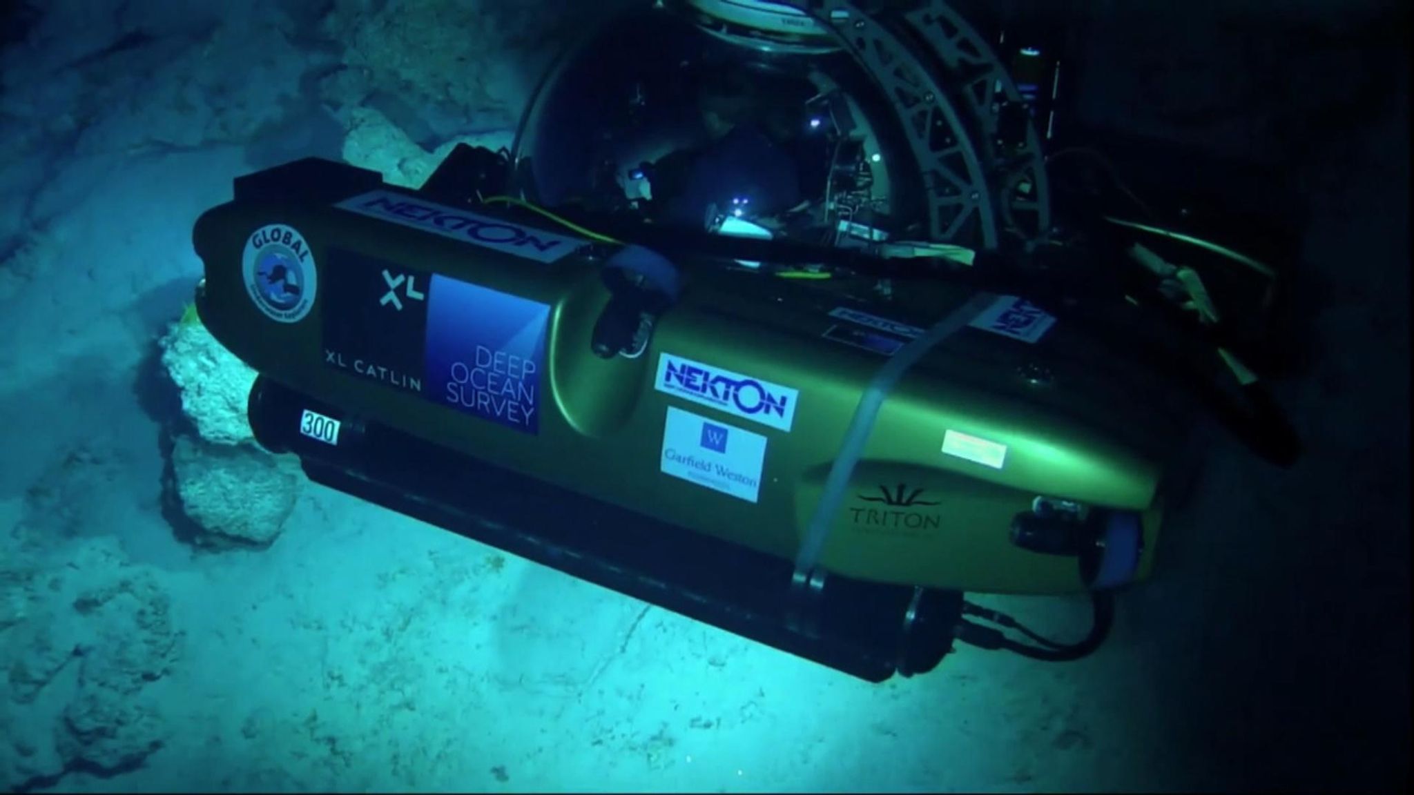 Deep Ocean Live: Subs practice launch for first twilight zone dives ...