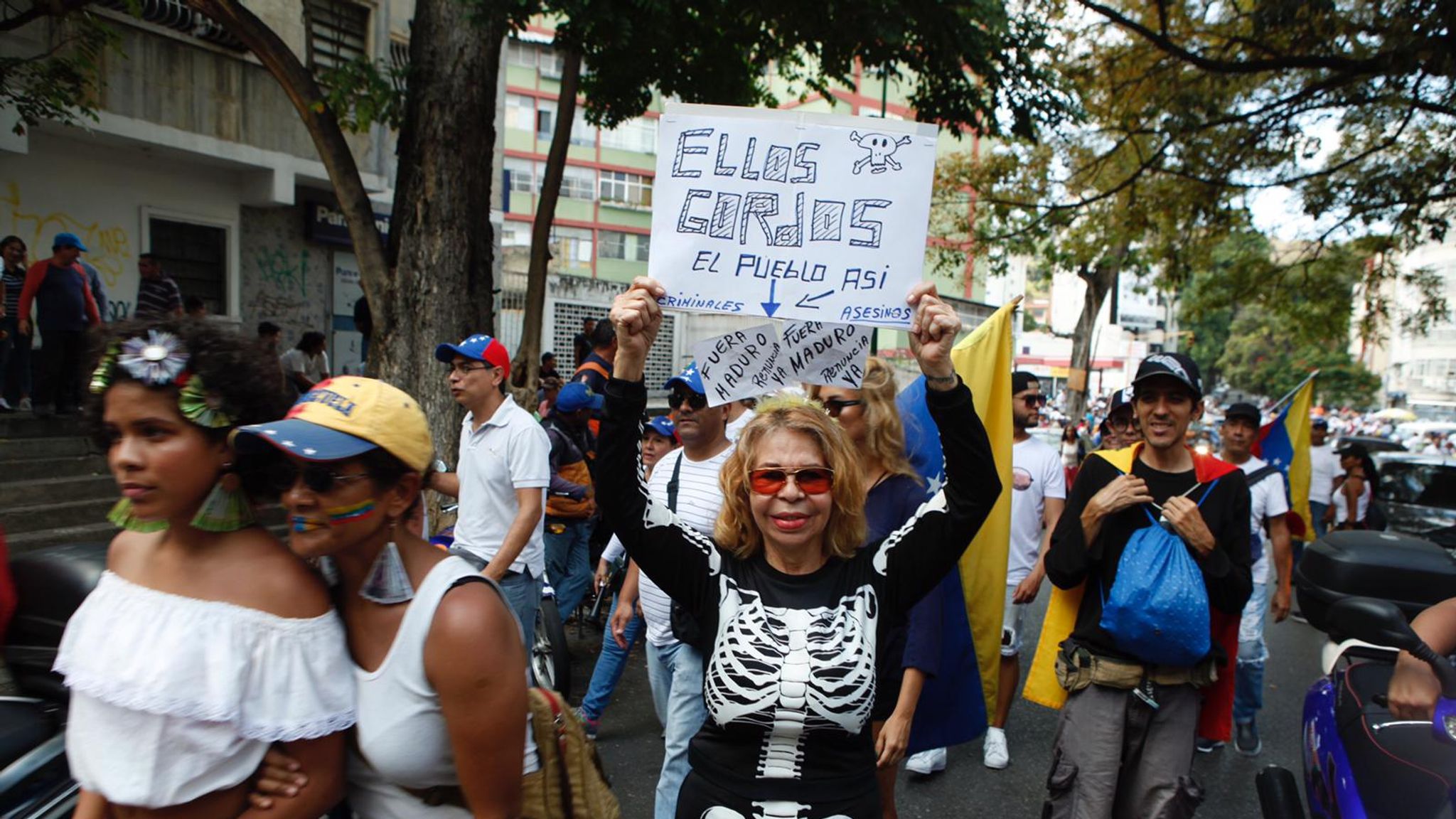 Venezuela: Power cuts - not power struggle - could see off Nicolas ...