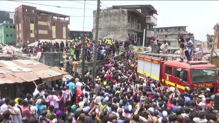 At least 10 die in Nigeria school collapse | World News | Sky News