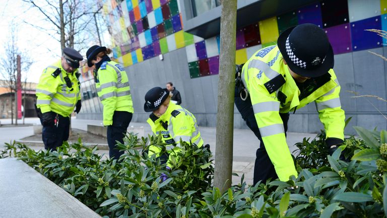 Knife crime: Operation Sceptre begins amid surge in violence | UK News ... Knife crime: Operation Sceptre begins amid surge in violence | UK News ...