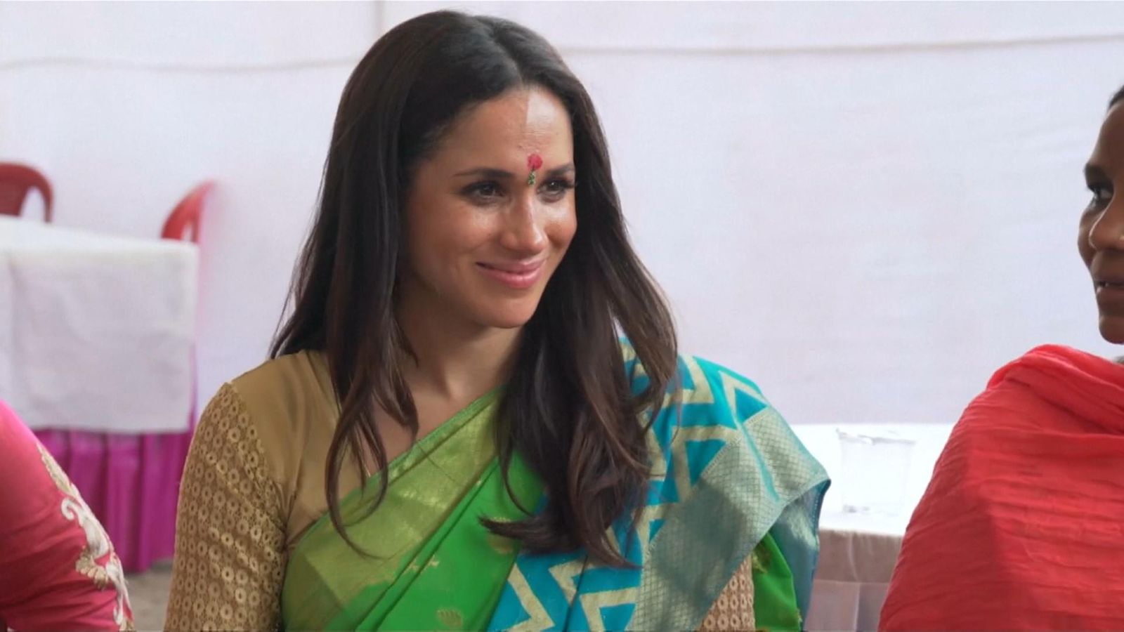 Never-before-seen footage of Meghan emerges | World News | Sky News