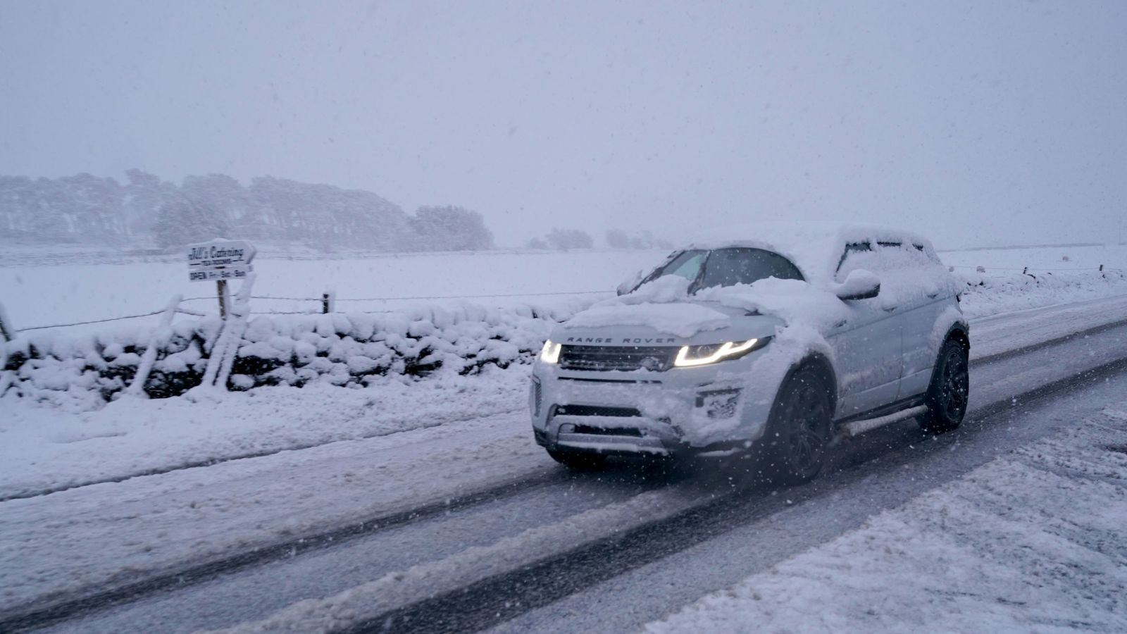 UK weather: Spring snow across Midlands and North as temperatures drop ...