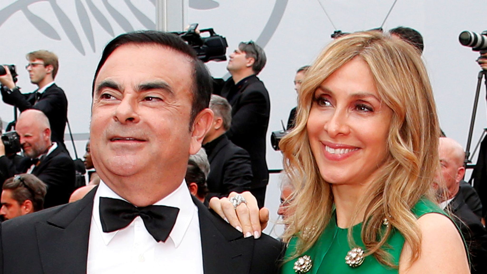 Carlos Ghosn: Former Nissan chairman fled Japan in 'musical instrument ...