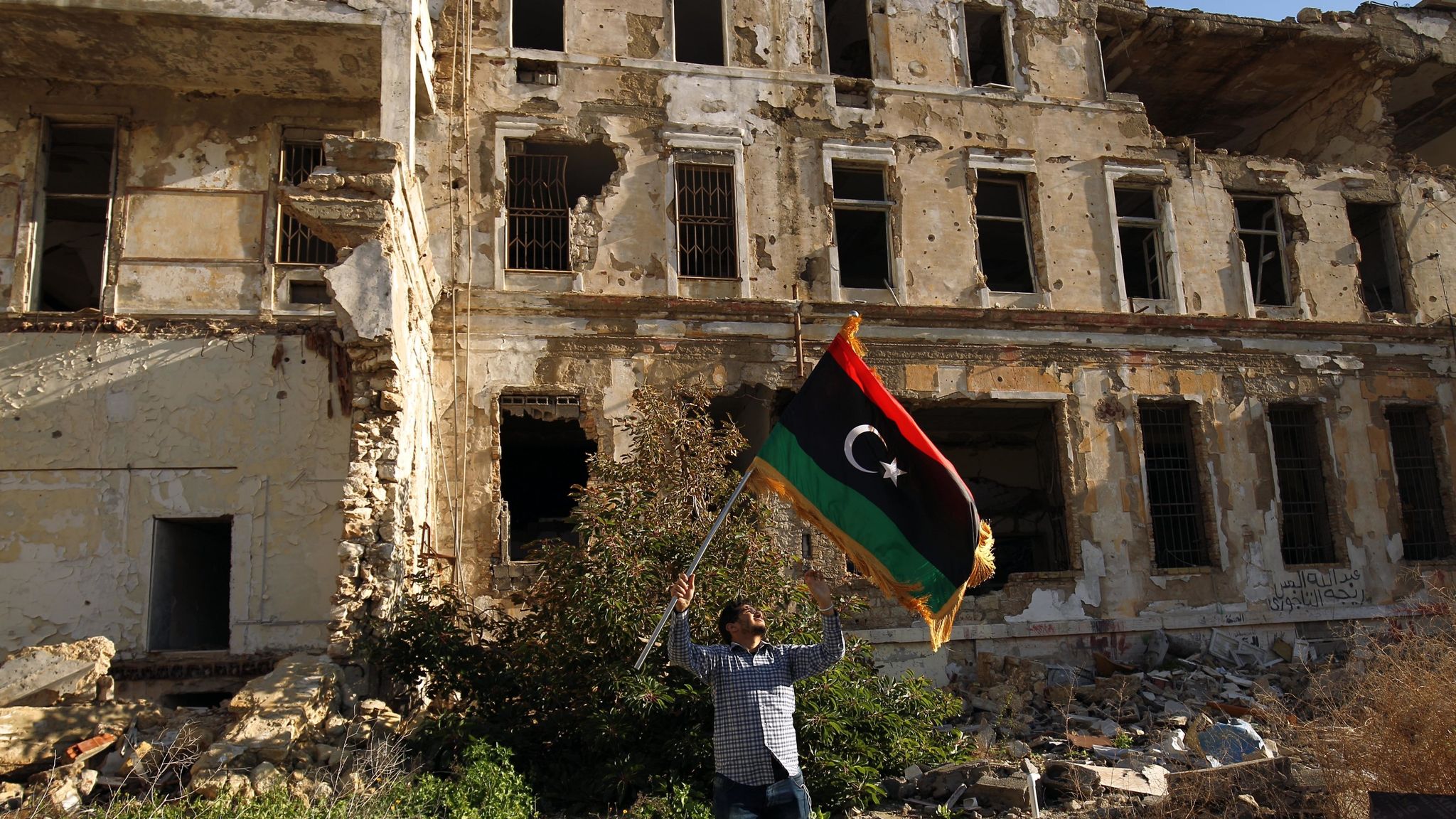 World leaders call for peace as fighting in Libya intensifies | World ...