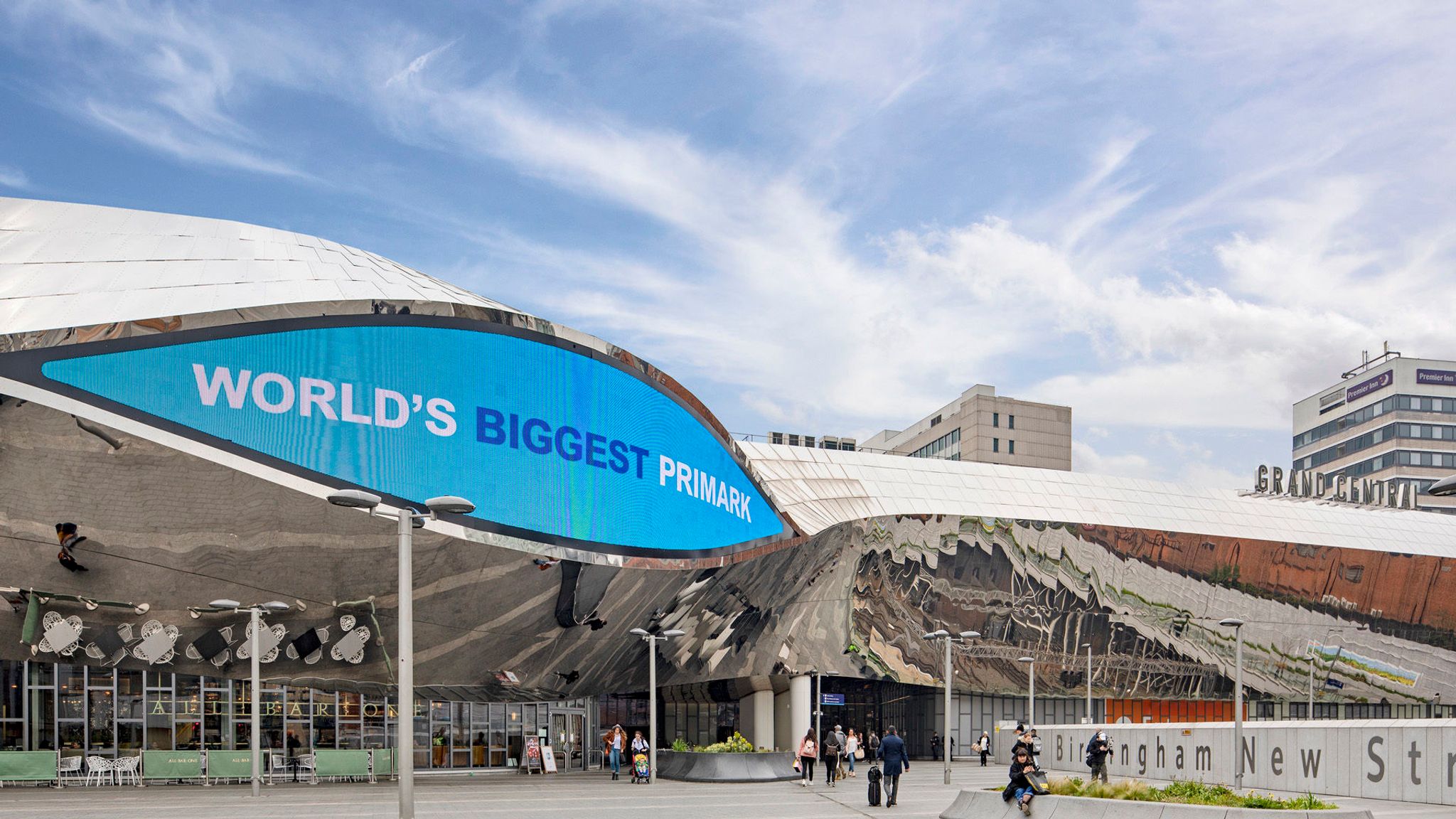 Primark to open its biggest store in the world in Birmingham | UK News ...