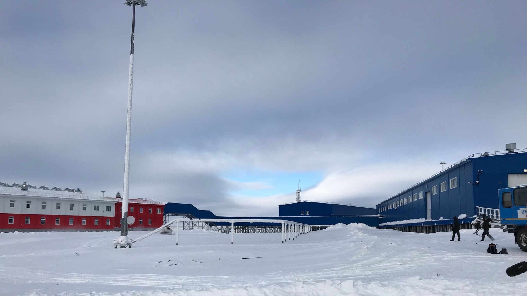 Arctic battleground: Russia's race to militarise resource-rich region ...