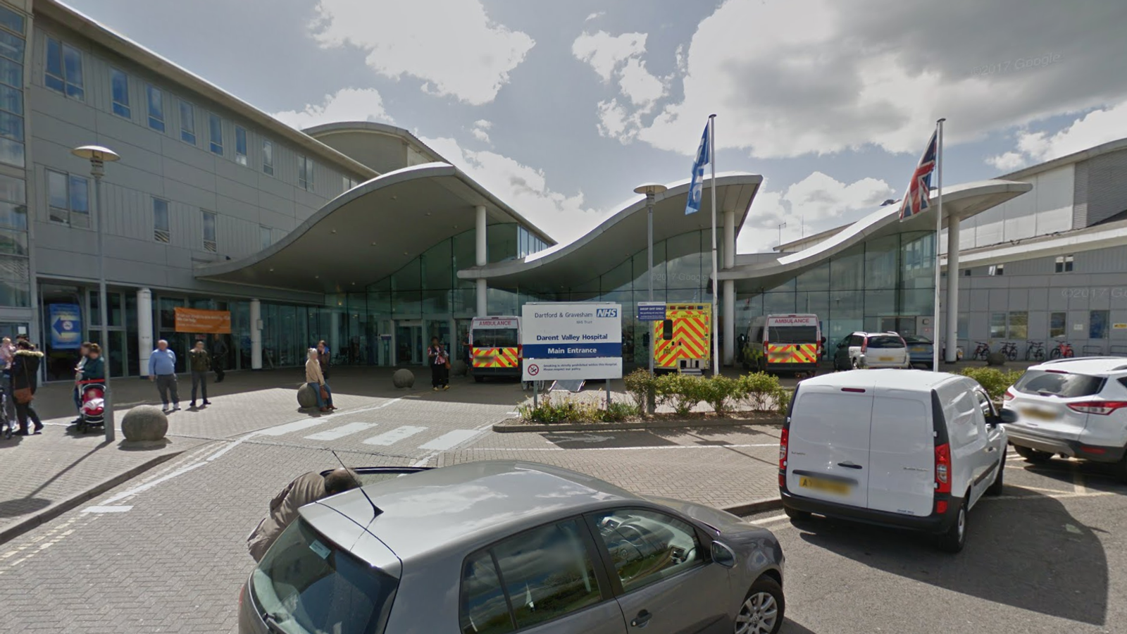 Kent police search for mother of newborn baby found abandoned at ...