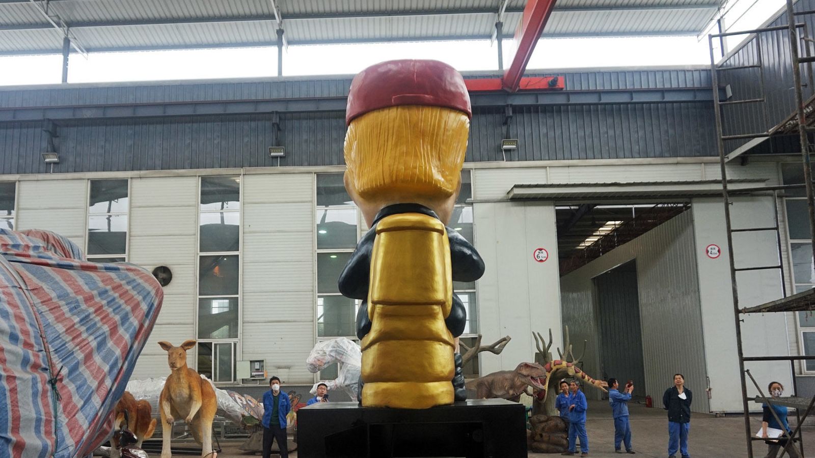 A giant robot of Trump sat on a toilet to visit UK for protest | UK ...