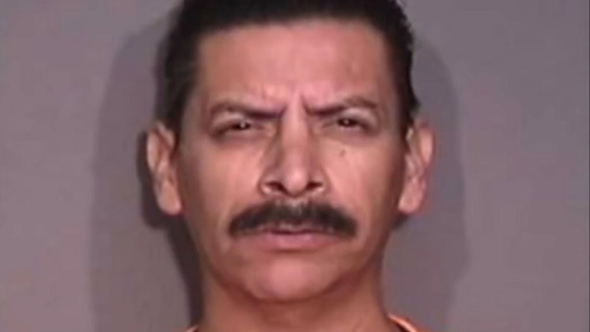 Footage of deadly police chase shows officers fire 70 shots at suspect ... Footage of deadly police chase shows officers fire 70 shots at suspect ...