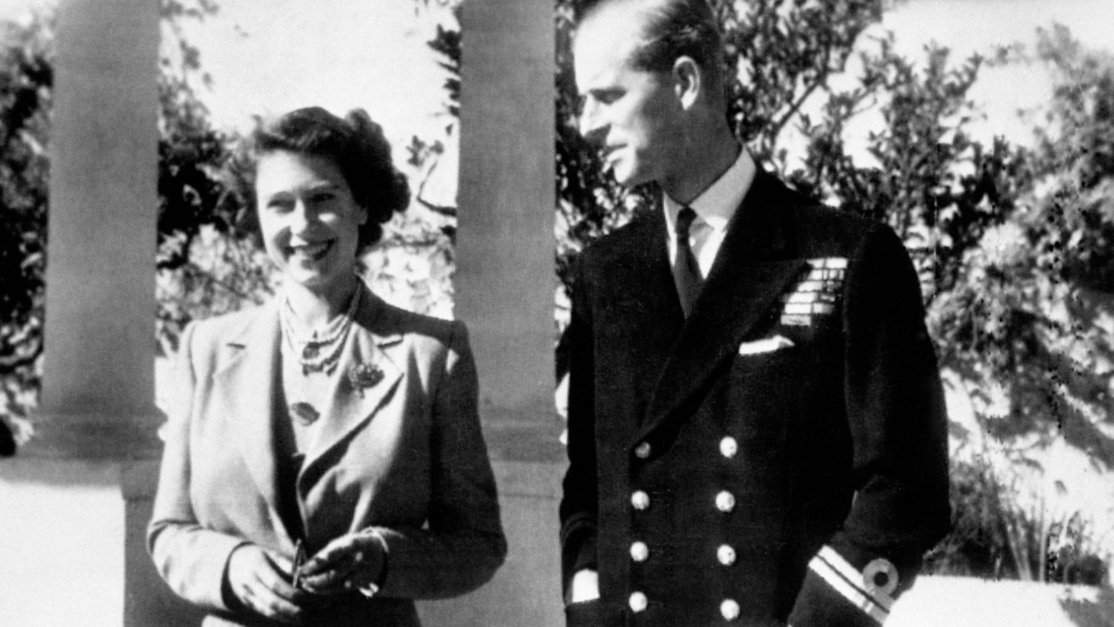 Queen's former home in Malta is on the market | UK News | Sky News