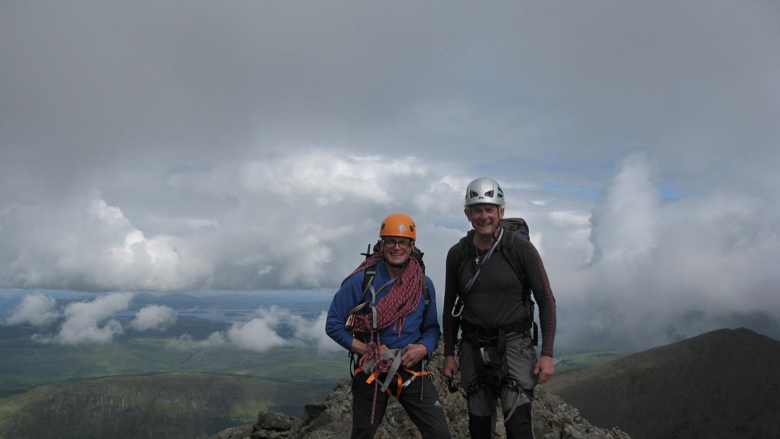 Air rescue ruled out in bid to recover British climbers' bodies | World ...