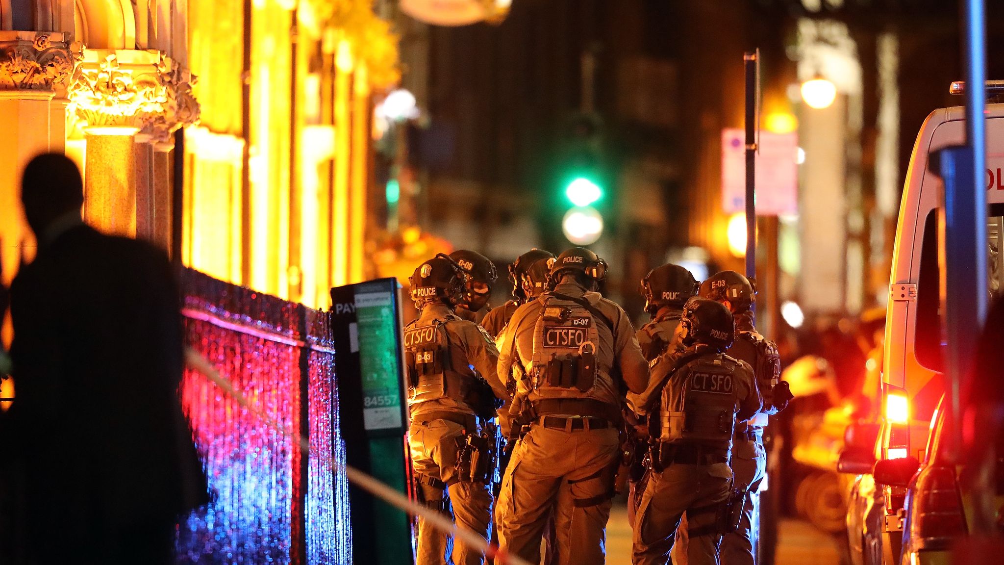 London Bridge attacks: Armed officer fell over and shot terrorist ...