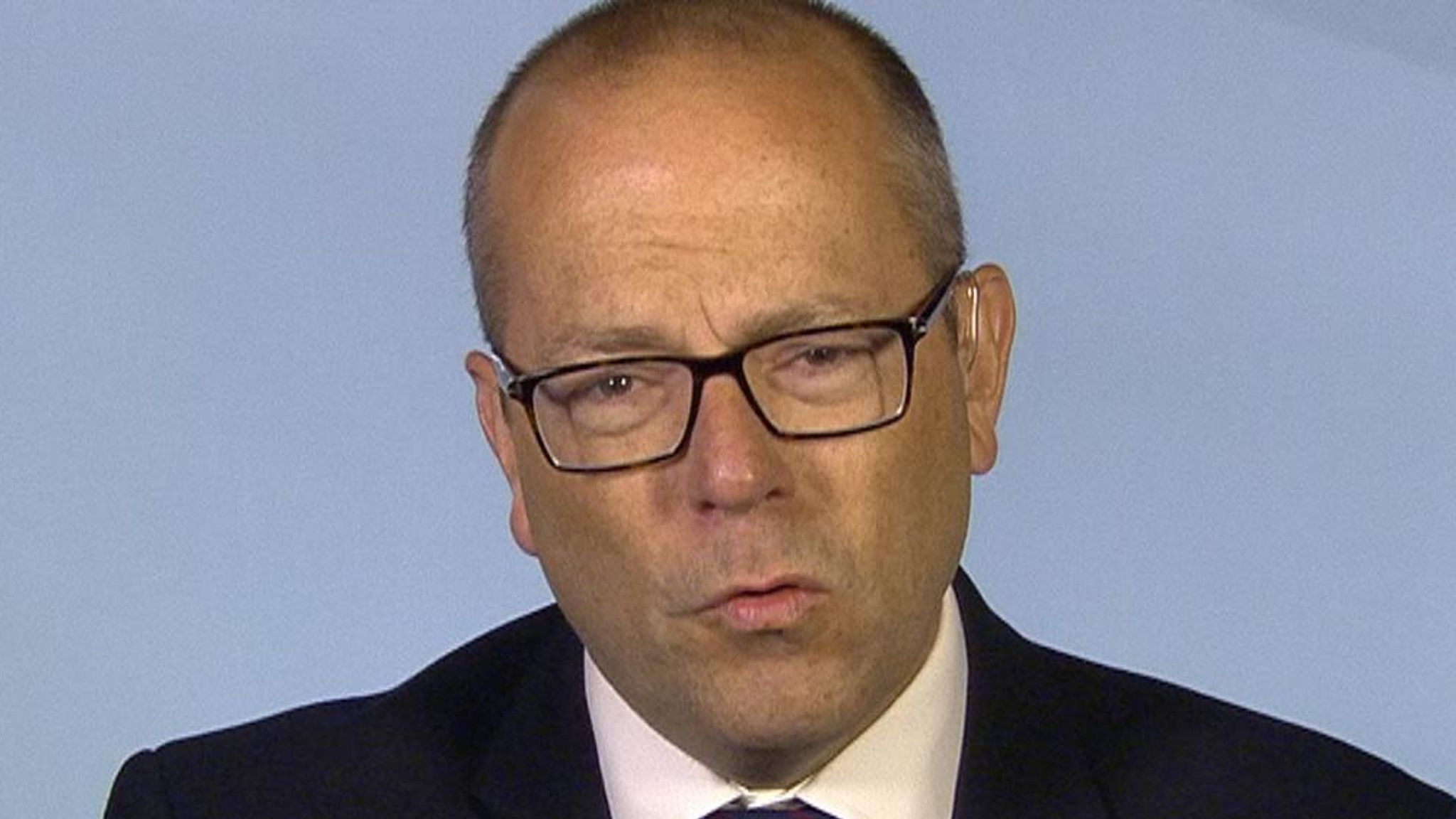 Former FCA chief Woolard to take key EY partnership role | Money News ...