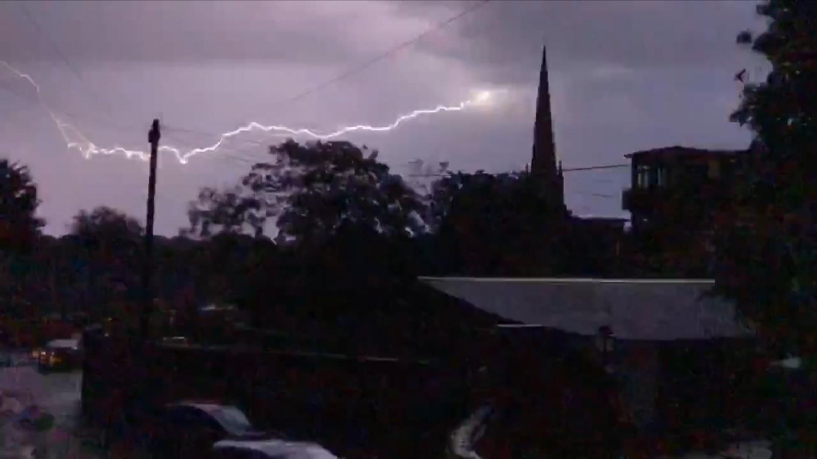 UK weather: Thunder and lightning captured around the country | UK News ...