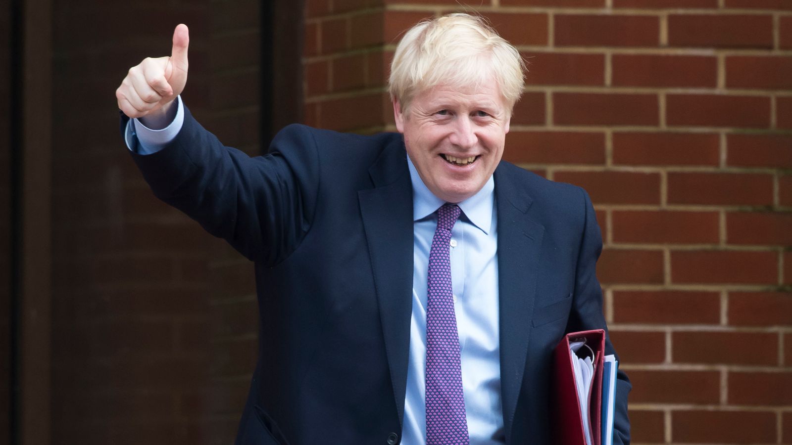 Team Johnson's 'everyone hates us, we don't care' strategy could ...