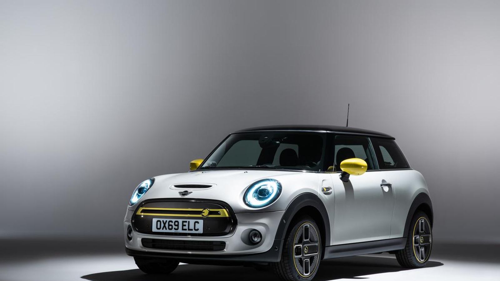 BMW launches UK-produced Mini Electric despite Brexit concerns | Money ...