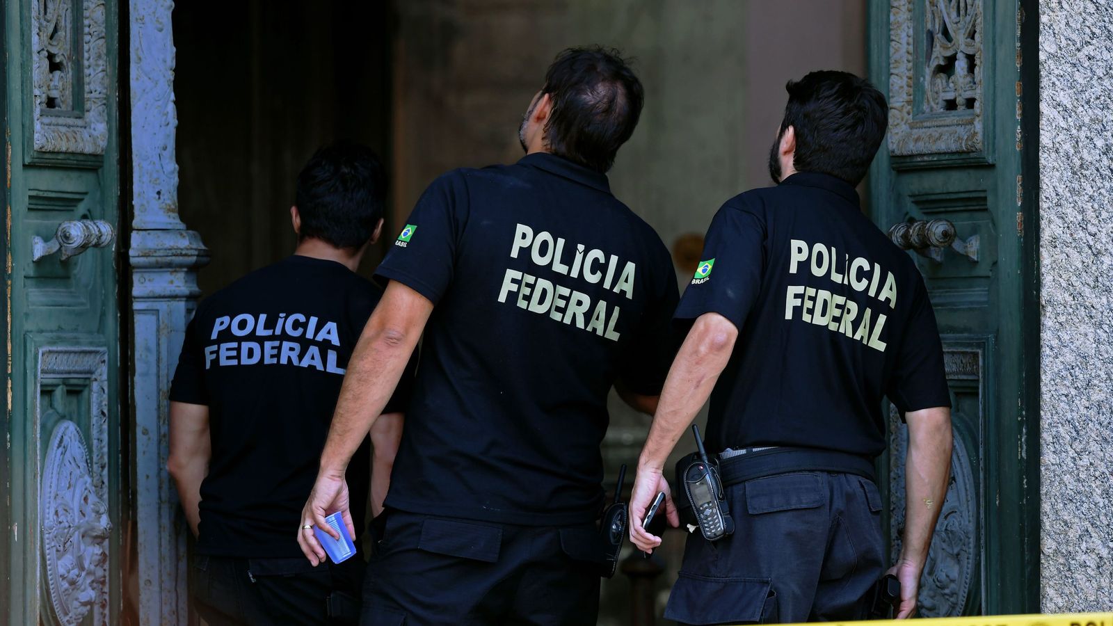 Brazil: Riot at Altamira jail leaves 52 dead - 16 decapitated | World News | Sky News