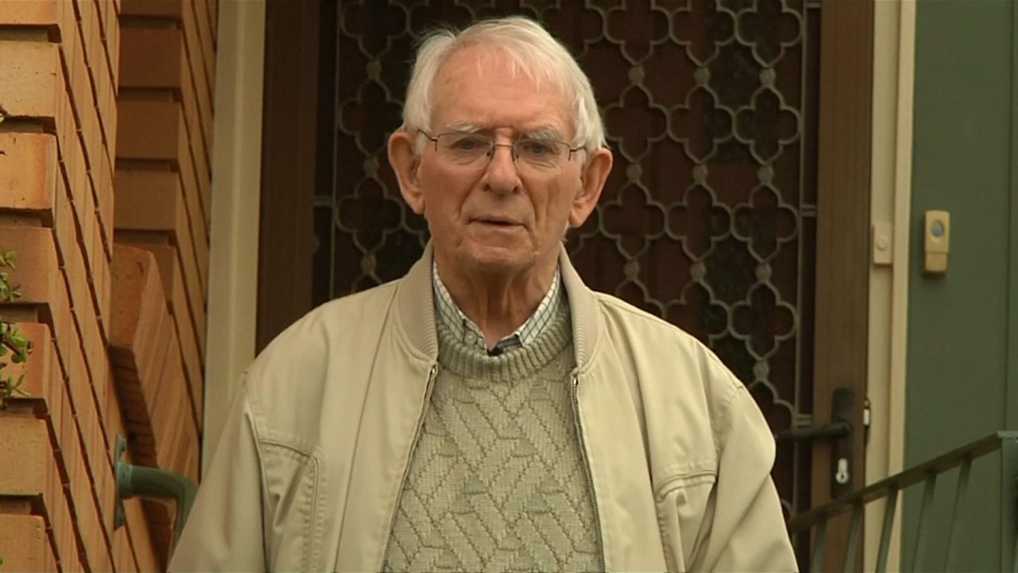 The Dish town celebrates key role in moon landing broadcast | World ...