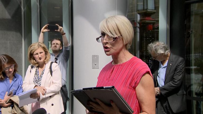 'Record' libel payout after Heather Mills settles phone hacking claims ...
