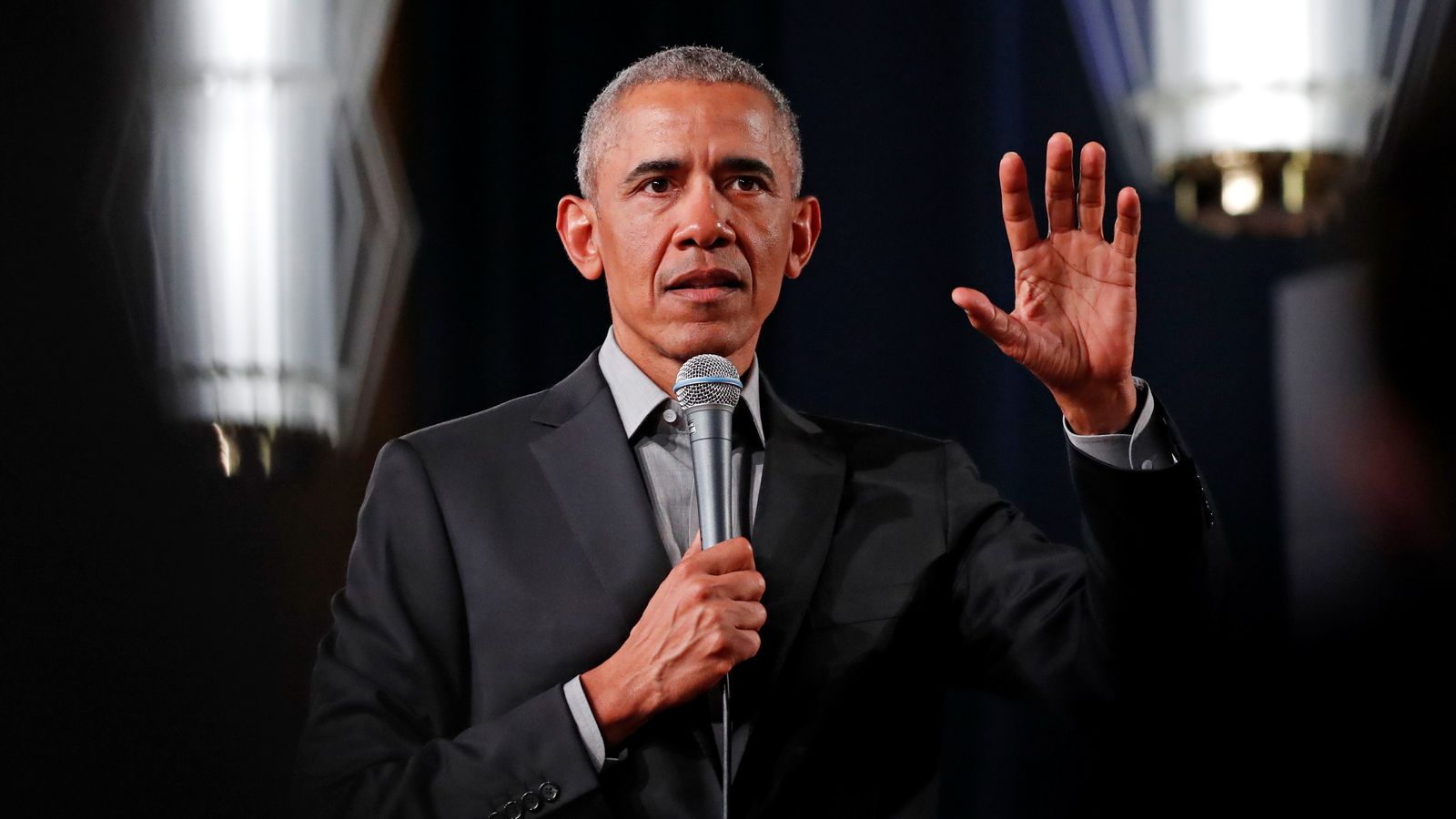 Barack Obama urges Americans to reject leaders who use racist language ...