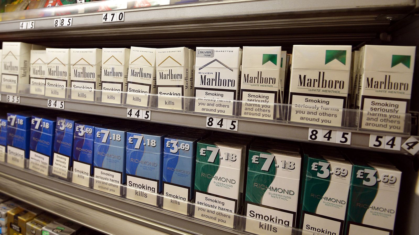 Print 'smoking kills' on individual cigarettes to deter smokers, say ...