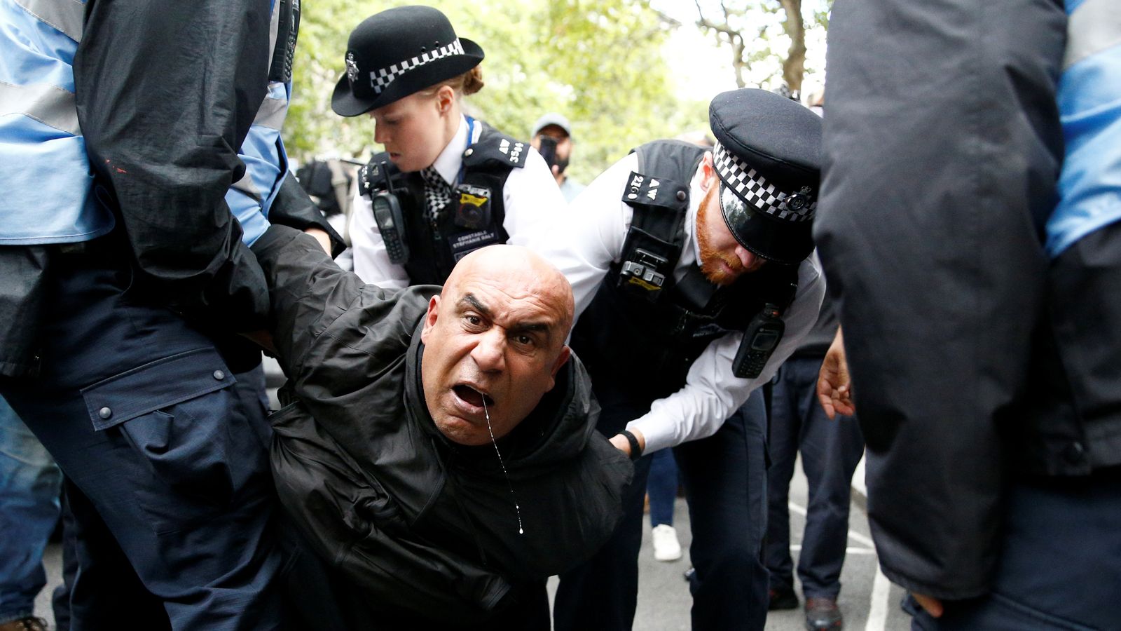 Protests over Kashmir crisis in London | World News | Sky News