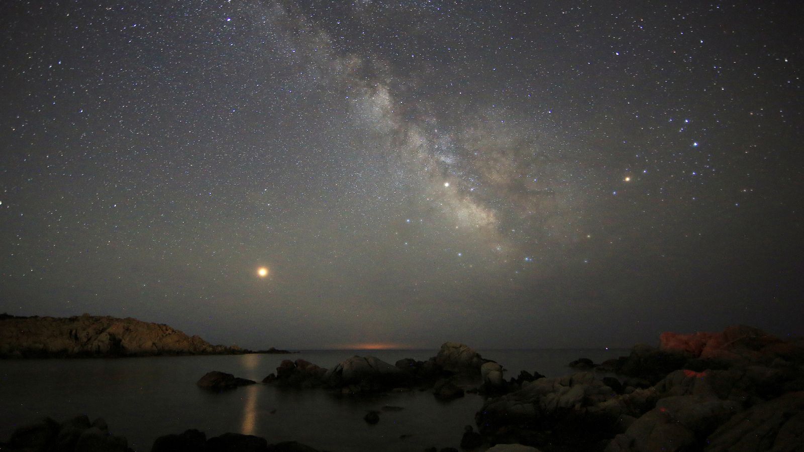 Scientists baffled by mysterious gas shot 'like bullets' from centre of ...