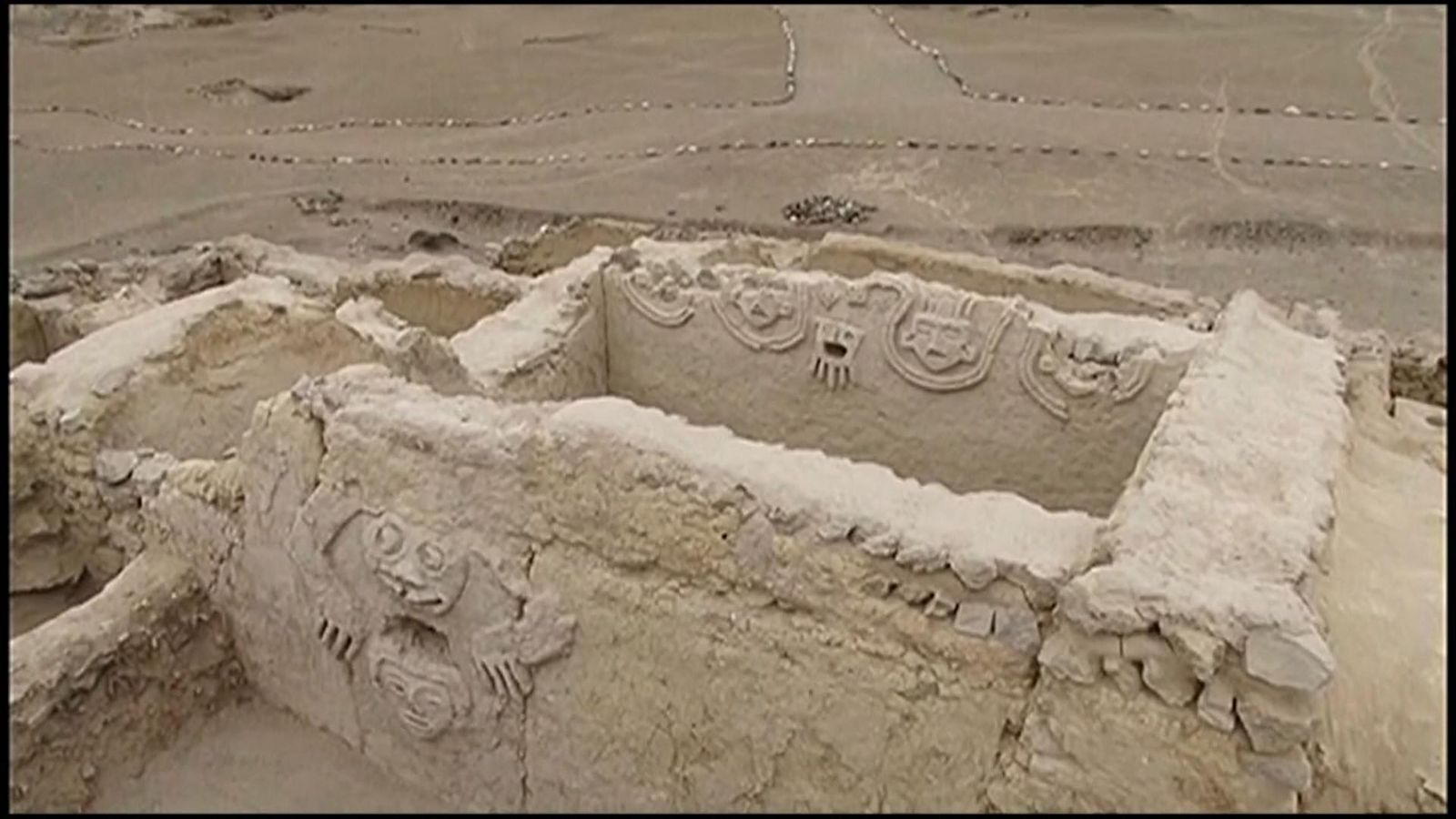 Peru: 3,800-year-old Caral civilisation mural found | World News | Sky News
