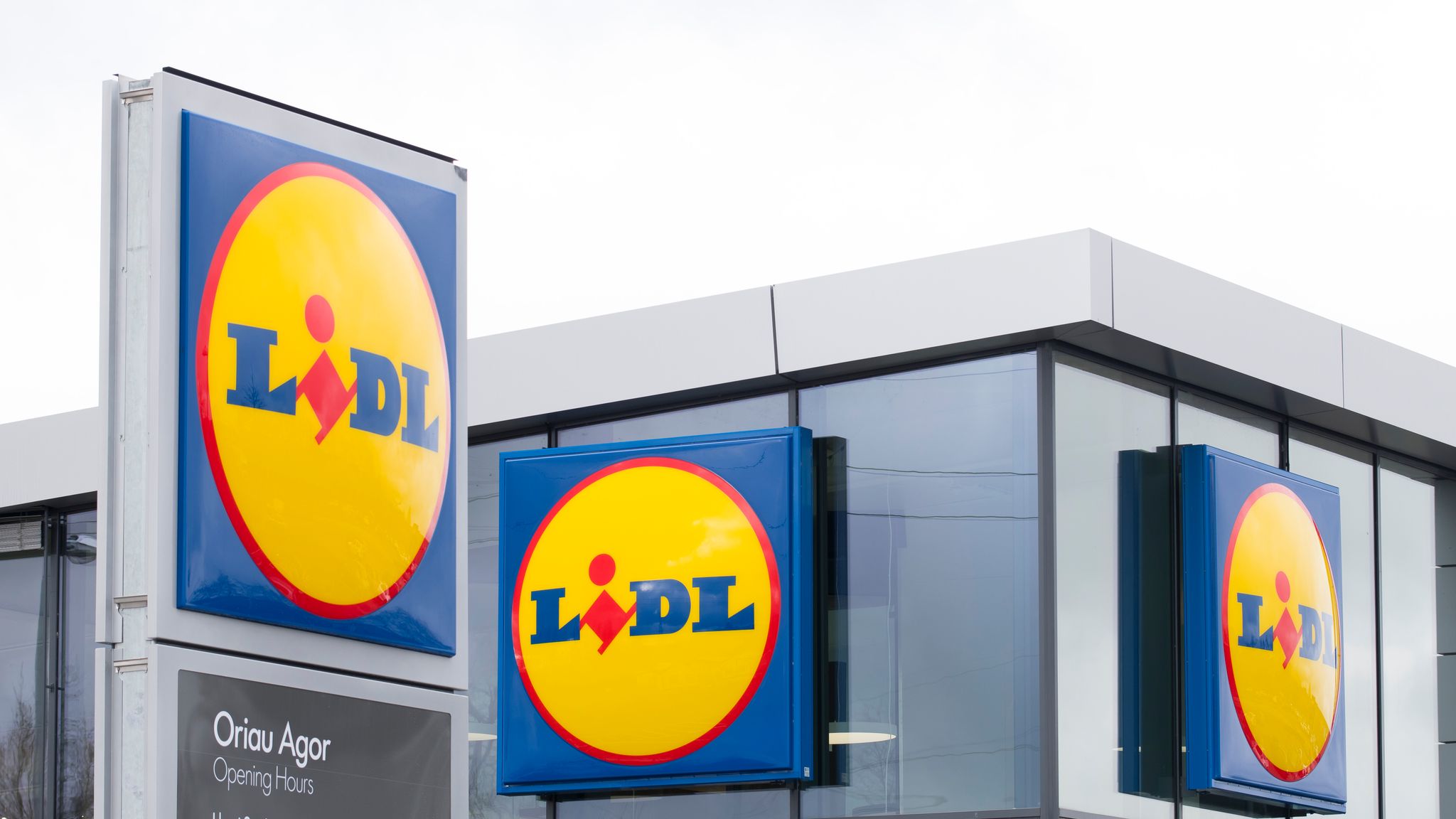 Lidl to remove cartoon characters from its cereal boxes to cut ...