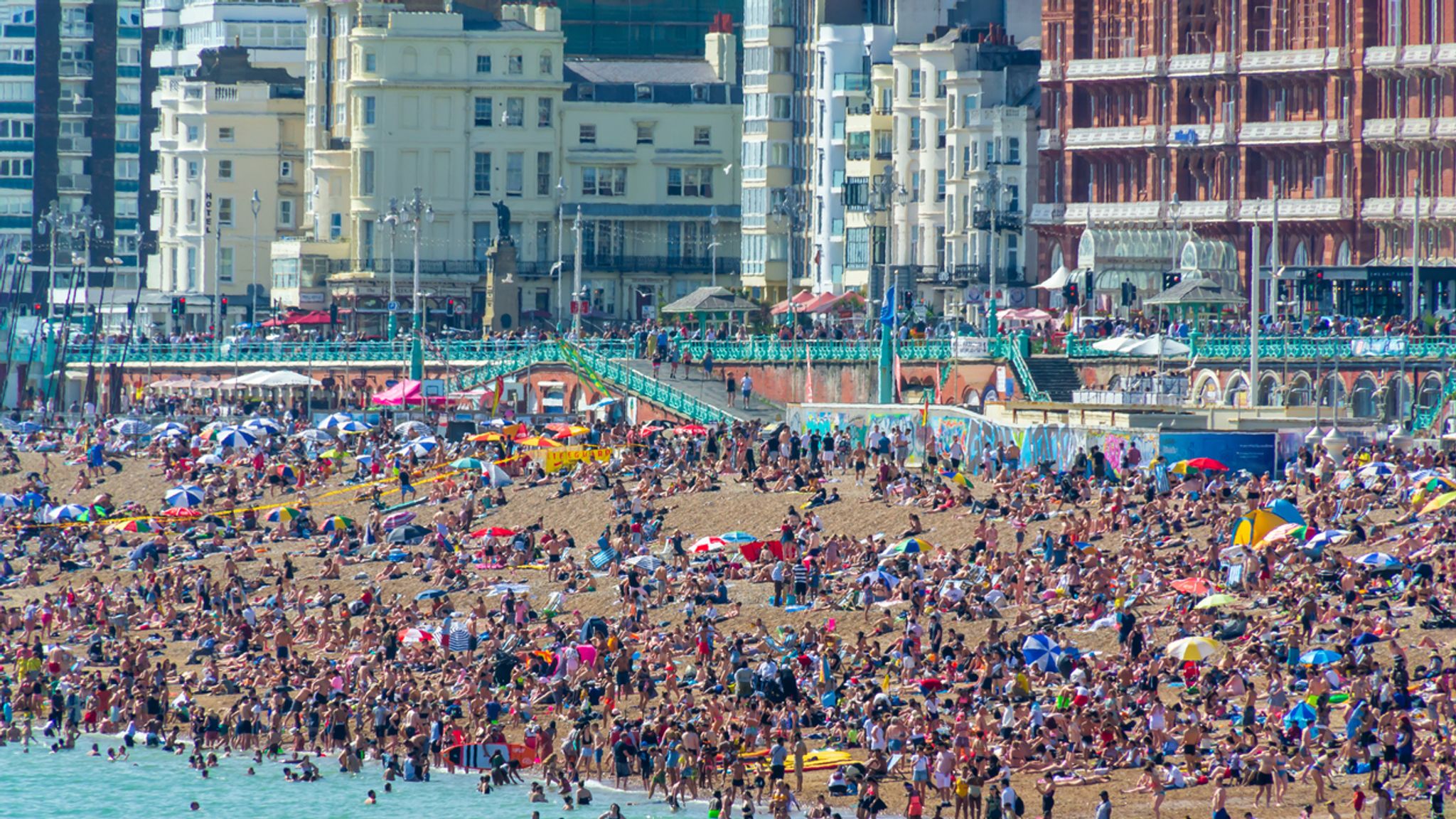 UK Bank Holiday weather: Record temperatures may be ahead | UK News ...