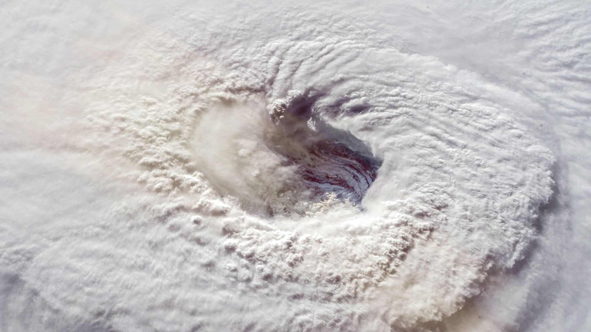 Donald Trump asked about 'nuking hurricanes' to protect US - report ...