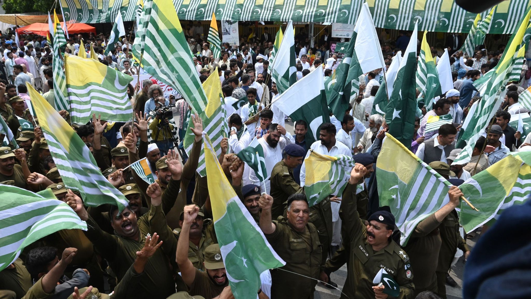 Imran Khan: Pakistan PM vows 'befitting' response if India attacks Pakistan-administered Kashmir ...