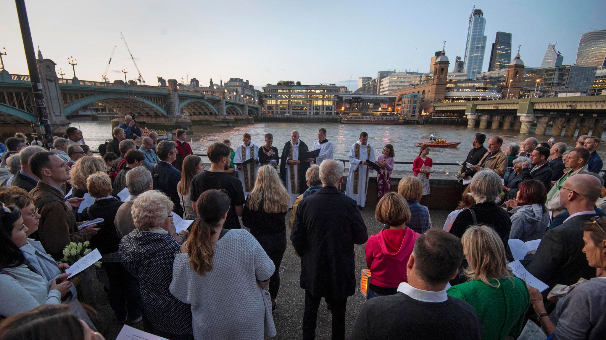 Thames safety warning on 30th anniversary of Marchioness disaster | UK ...