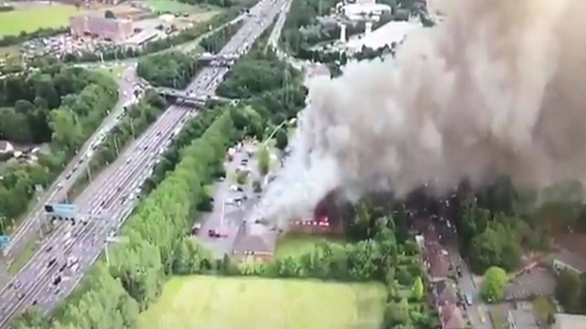 Holiday Inn fire: Guests flee Walsall hotel ravaged by blaze | UK News ...