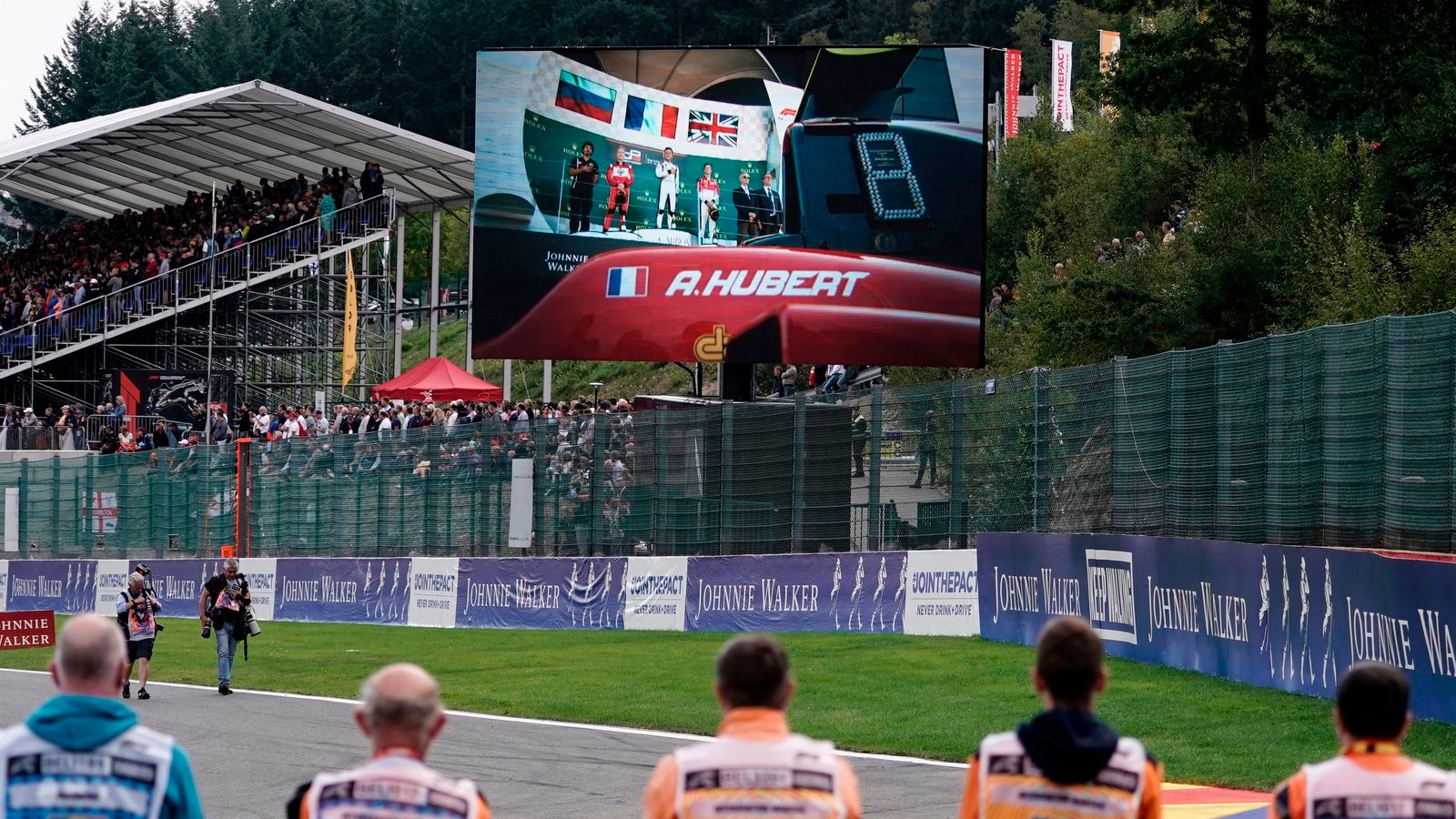 Anthoine Hubert: F1 stars pay tribute to F2 driver who died at Belgian ...