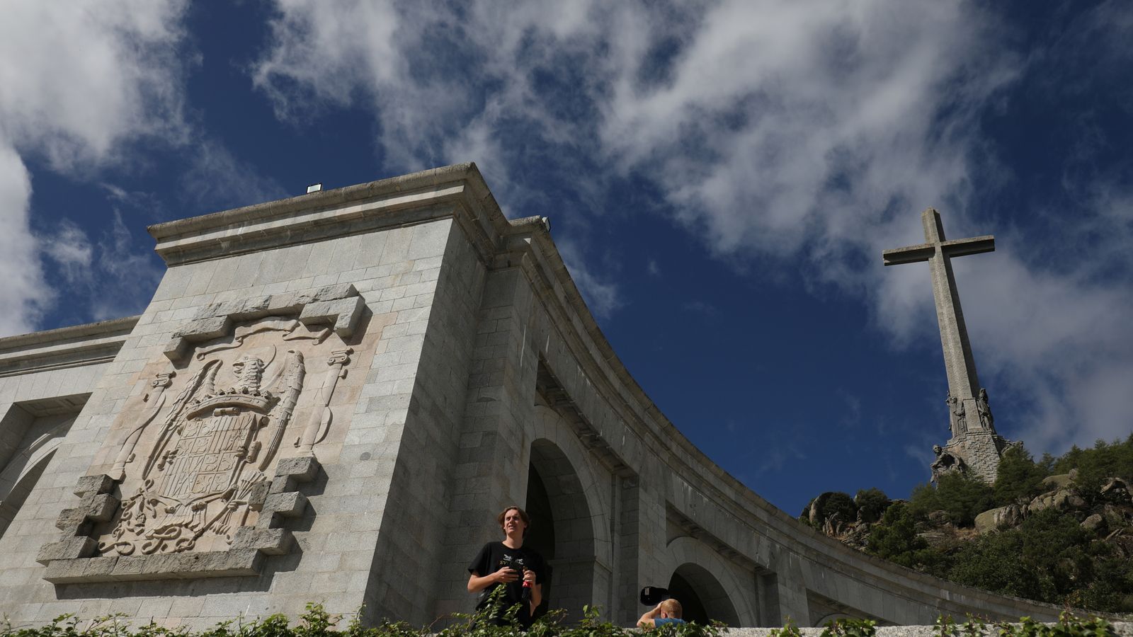Franco's remains to be exhumed from state mausoleum on Thursday | World ...