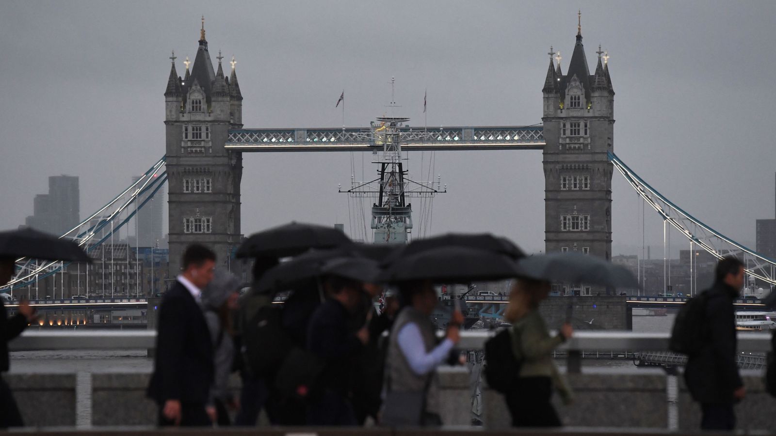 UK weather: 'Danger to life' warning as two weeks of rain to fall in ...