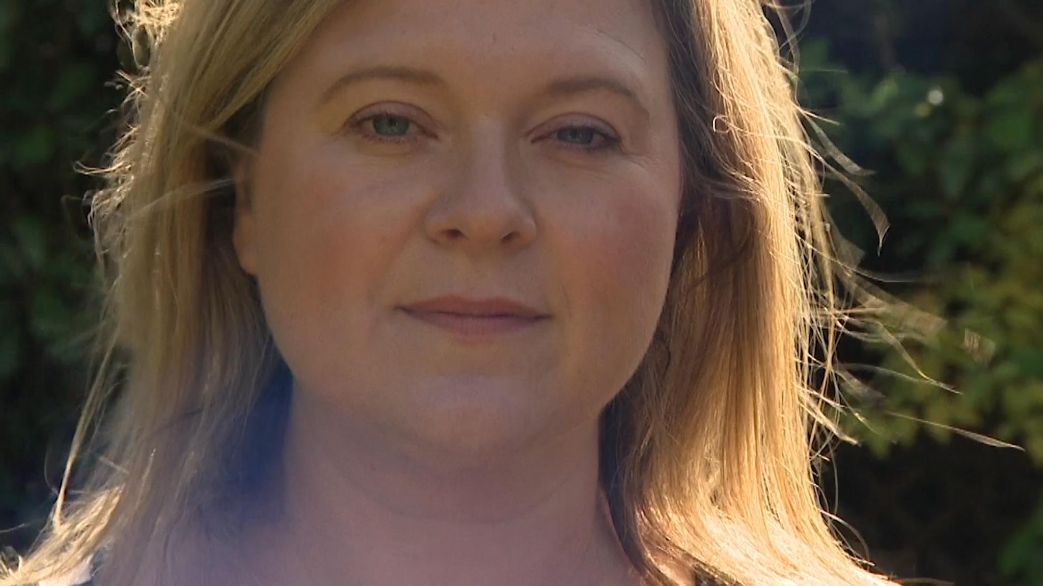 Dementia care crisis 'costing businesses £3.2bn' as carers forced to ...