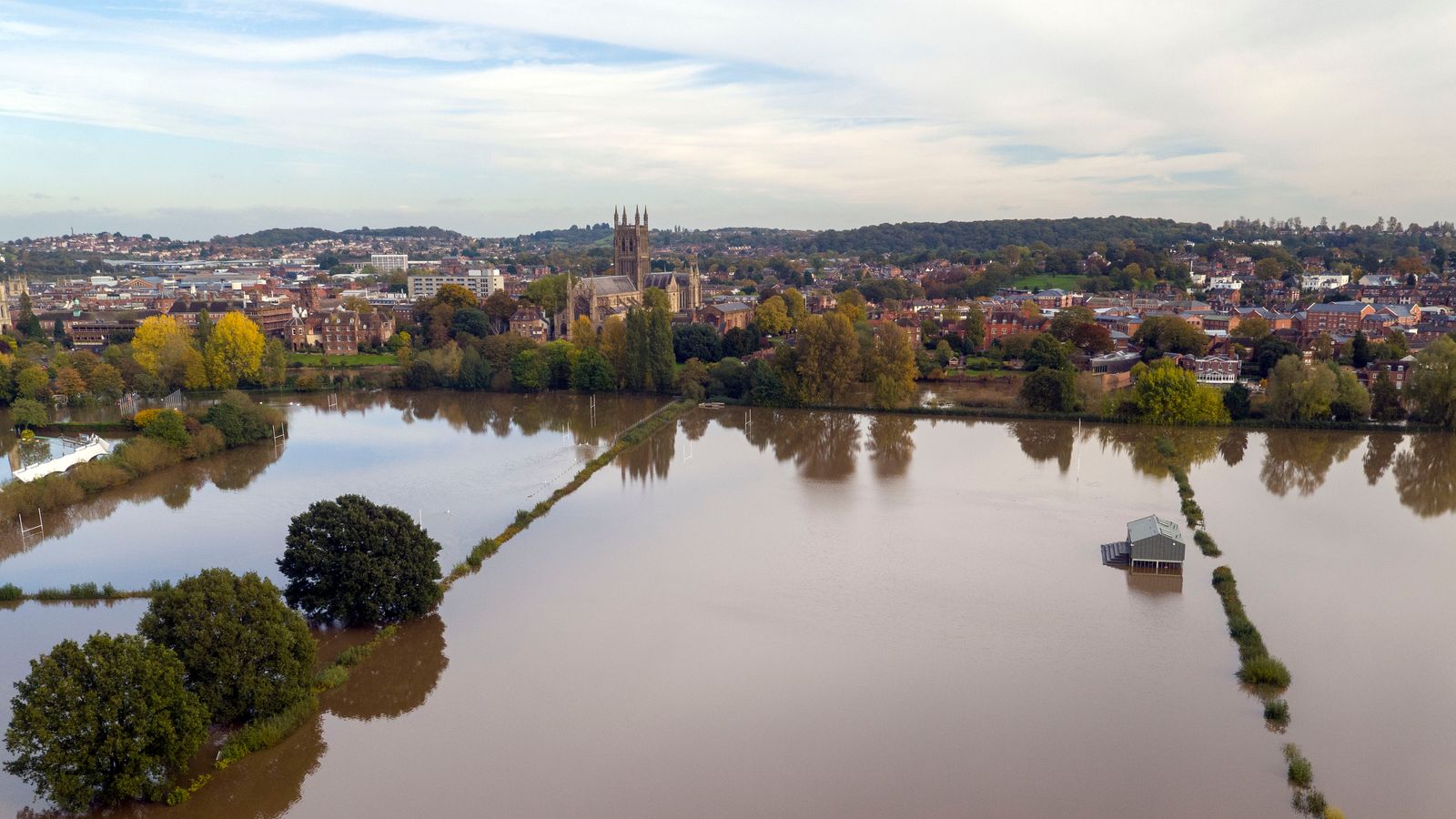 UK weather: 82 warnings in place as country braces for heavy flooding ...