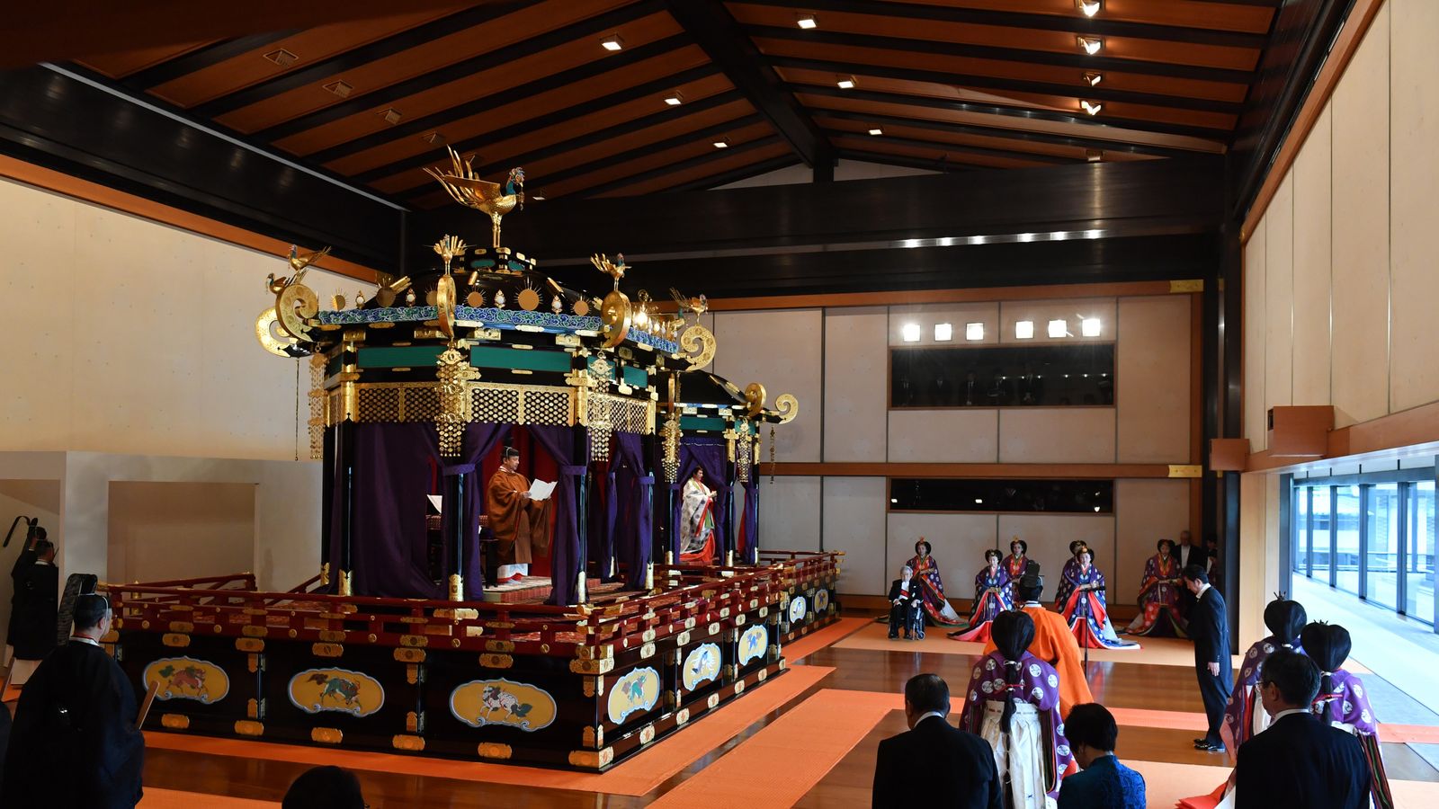 Japan's Emperor Naruhito formally declares ascension to throne in ...