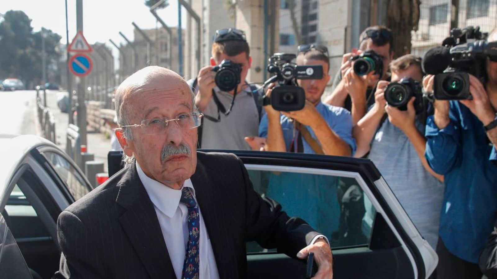 Netanyahu's lawyers to reveal 'new evidence' as corruption hearing ...