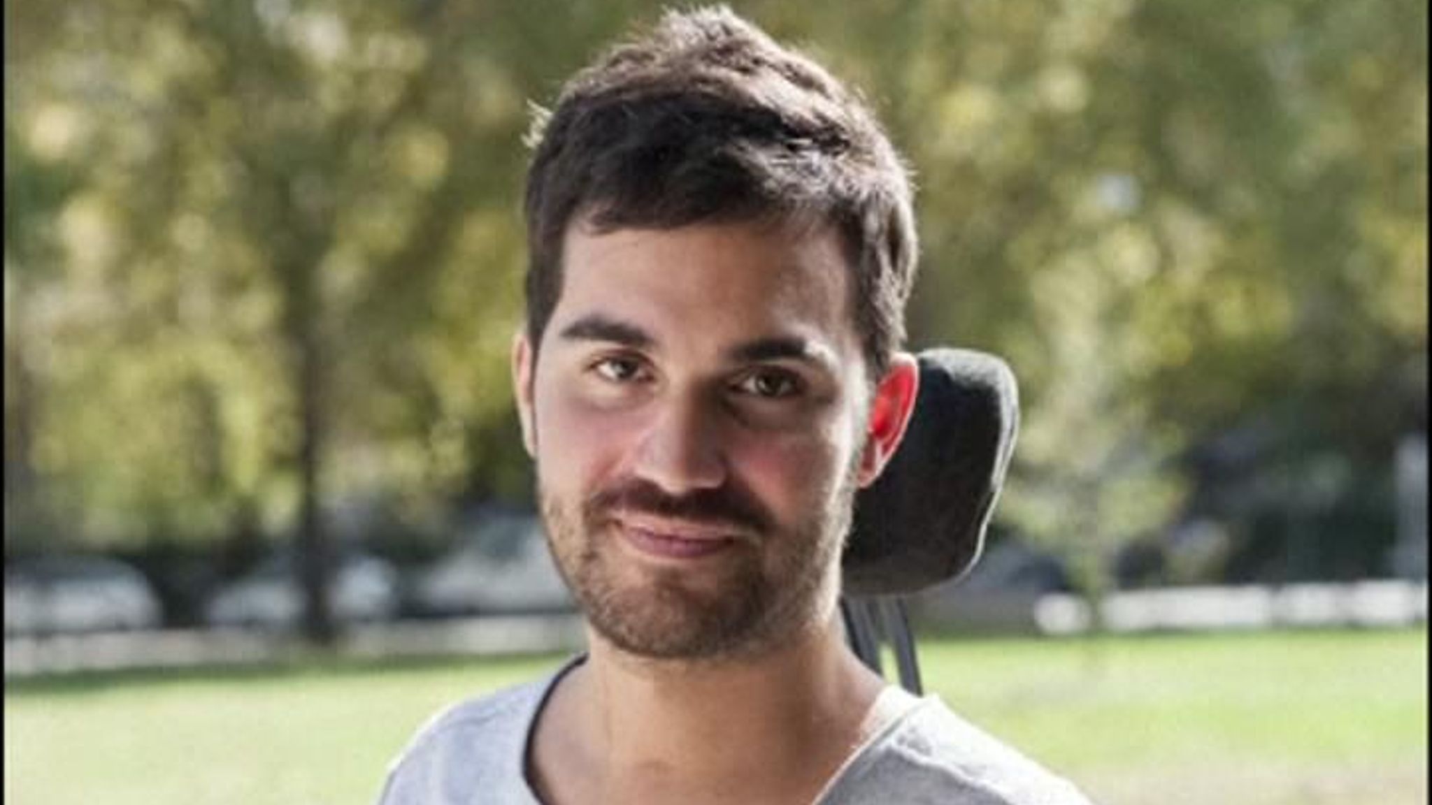 Paralysed man walks using mind-controlled robotic suit | World News | Sky News